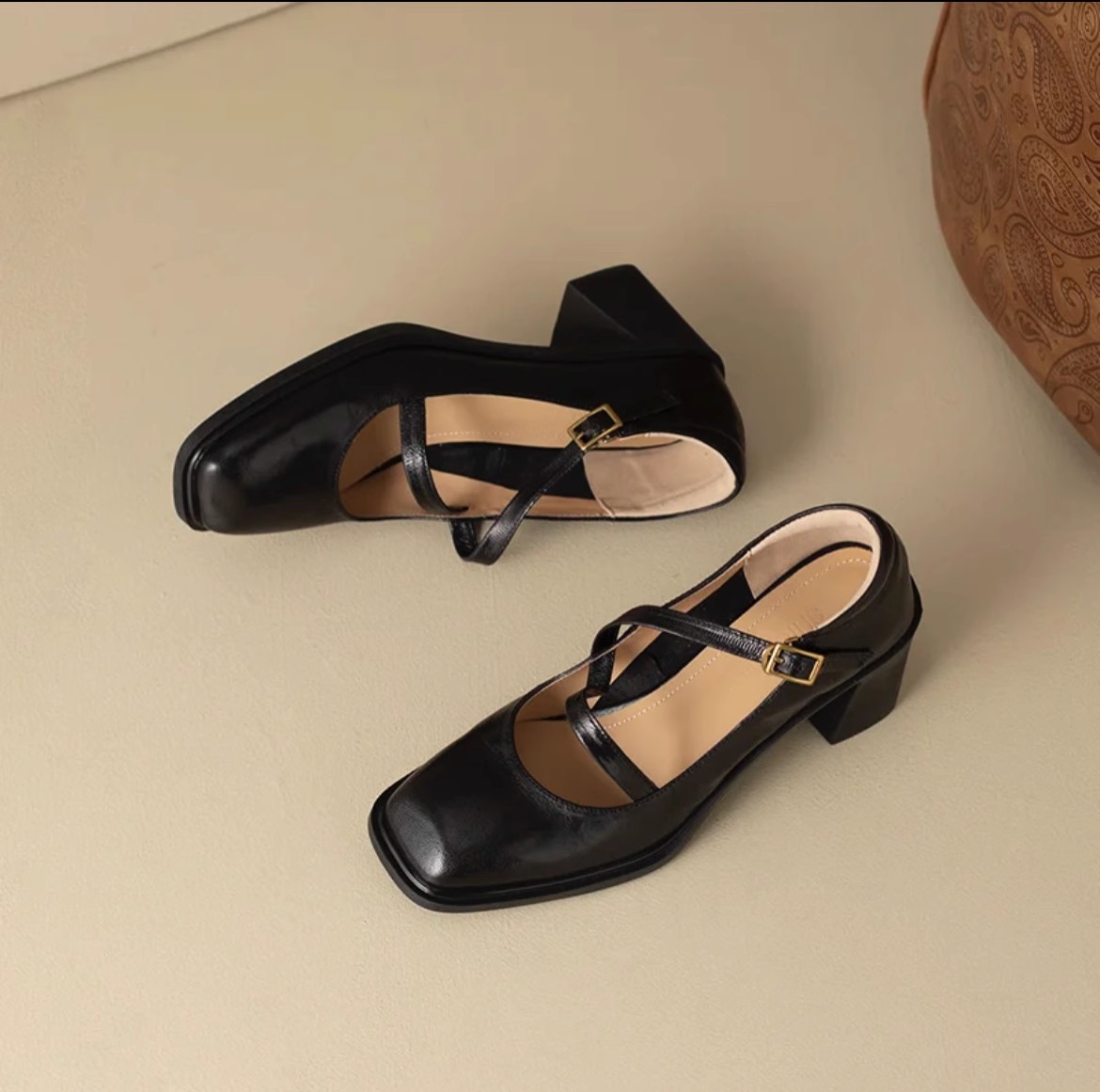 羊皮版~复古真皮方头粗跟玛丽珍鞋女静音高跟一字带浅口单鞋通勤-阿里巴巴