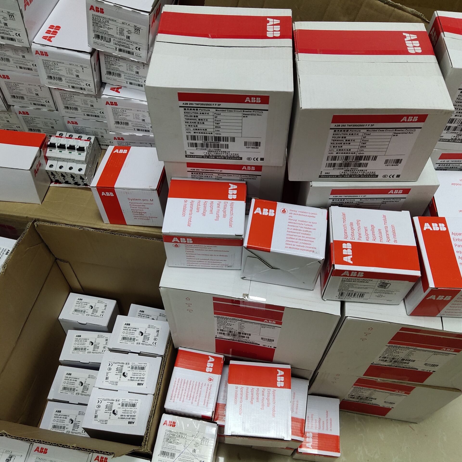 ABB旋转手柄RHD_EM Direct Emerge. Handle XT2,XT4 F/P 1SDA0690-阿里巴巴