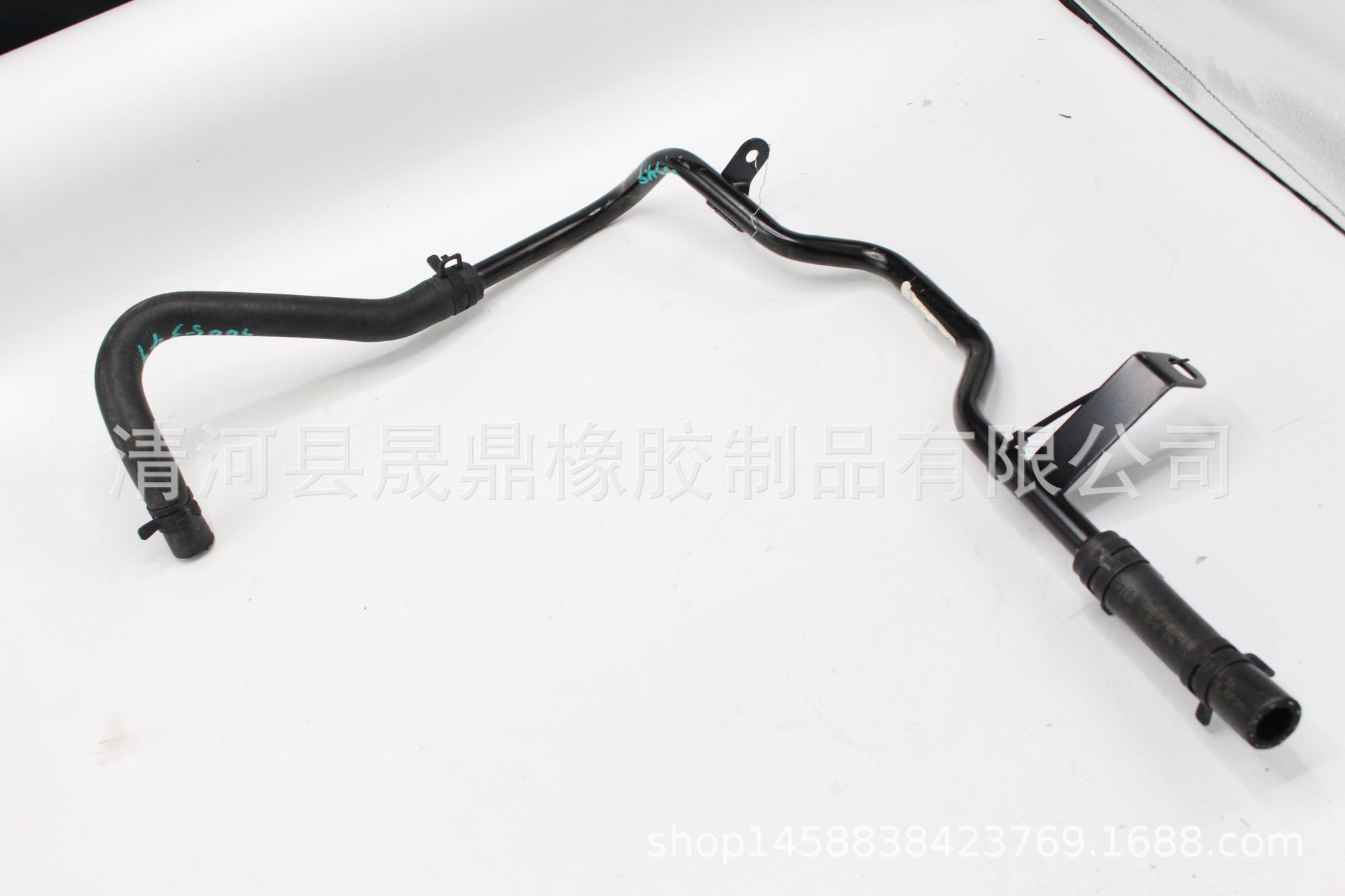 适用于 JEEP 克莱斯勒 道奇 供油管 燃油管 68250915AD-阿里巴巴