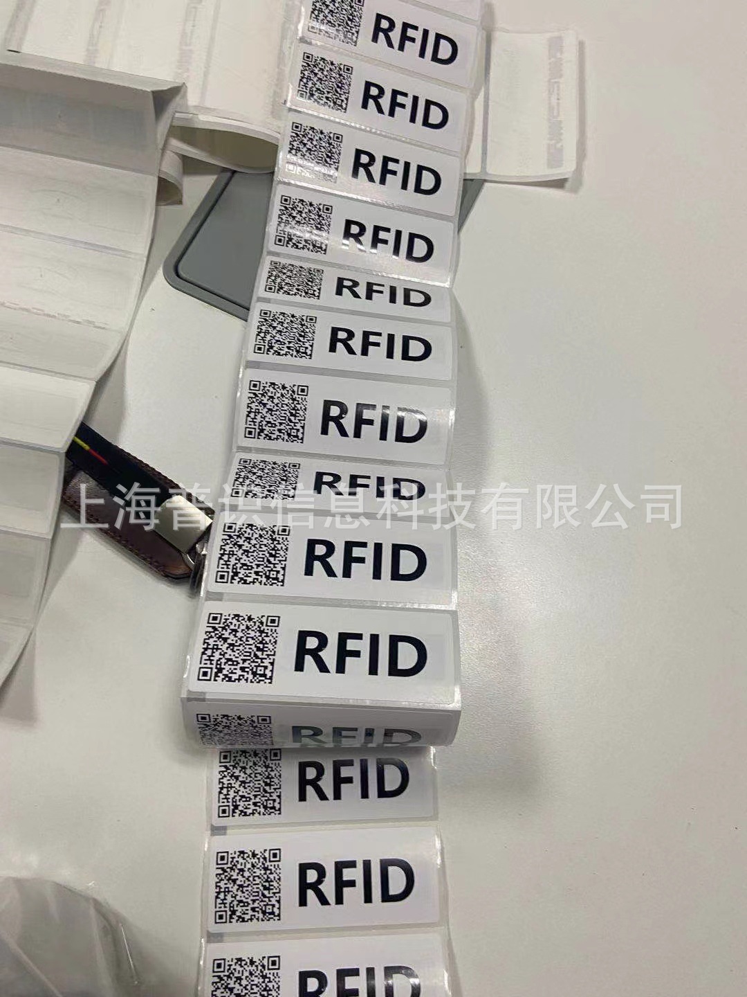 Zebra 美国斑马ZT411/ZT421 RFID标签打印机柔性抗金属RFID打印机-阿里巴巴