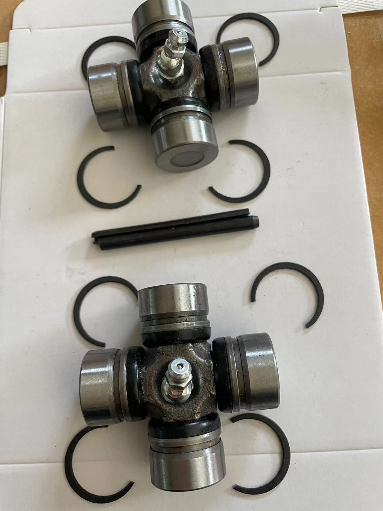 万向节前传动轴U型接头2202015 2203703 3235500 3235616 3260104-阿里巴巴