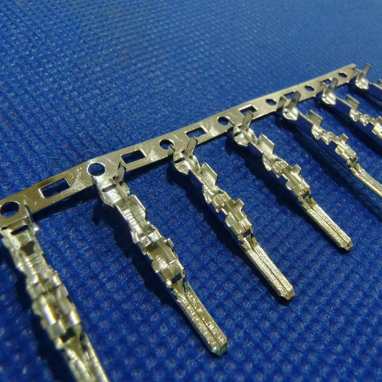 DJ7021-2-11/DJ7026-2-21两孔公母对插胶壳汽车2P插件连接器-阿里巴巴