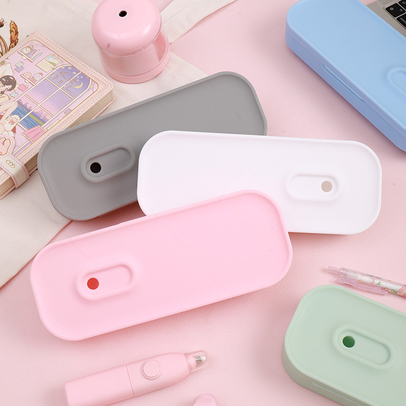 Capacious pencil case for elementary school students, universal ...