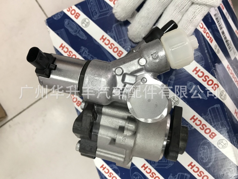 适用于奥迪Q5方向机转向助力泵8R0145155D-阿里巴巴