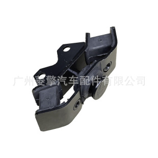 发动机脚胶MR992706适用于三菱L200 NATIVA 4D56 4G64 6G74-阿里巴巴