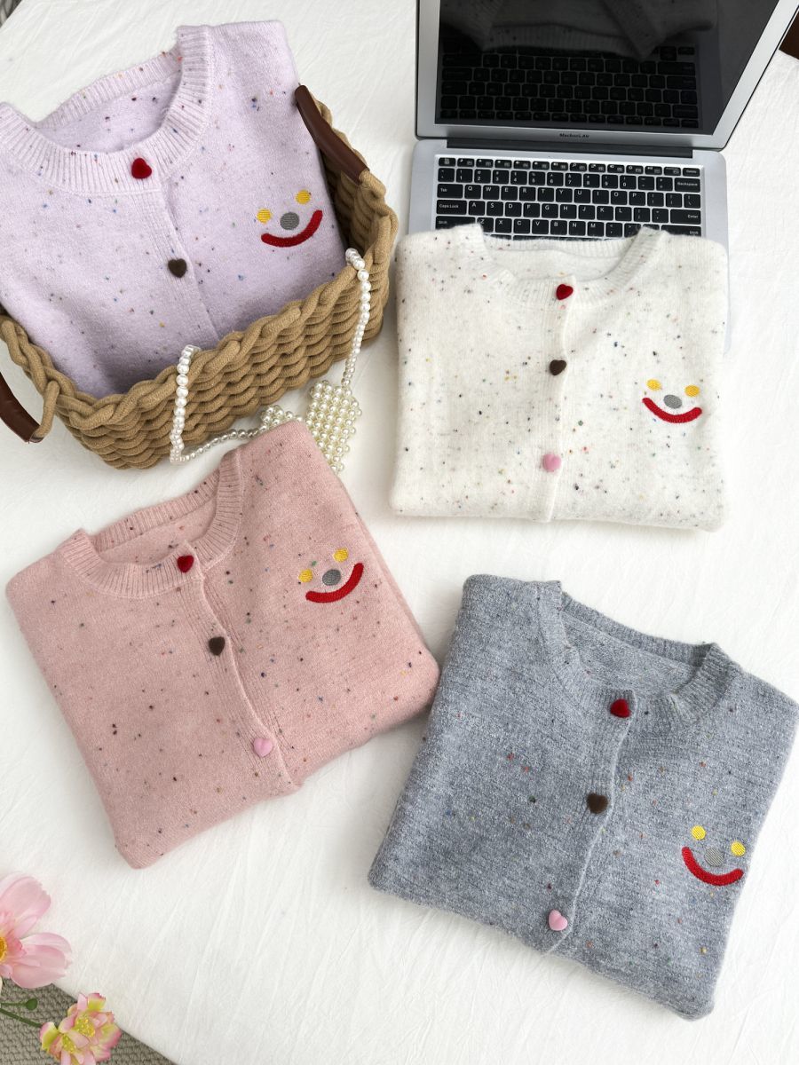 韩系复古点彩圆领针织开衫上衣女2024秋冬感时尚洋气毛衣外套-阿里巴巴