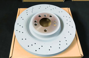 A0004212712适用奔驰W205 220前刹车盘工厂批量供应现货升级品质-阿里巴巴