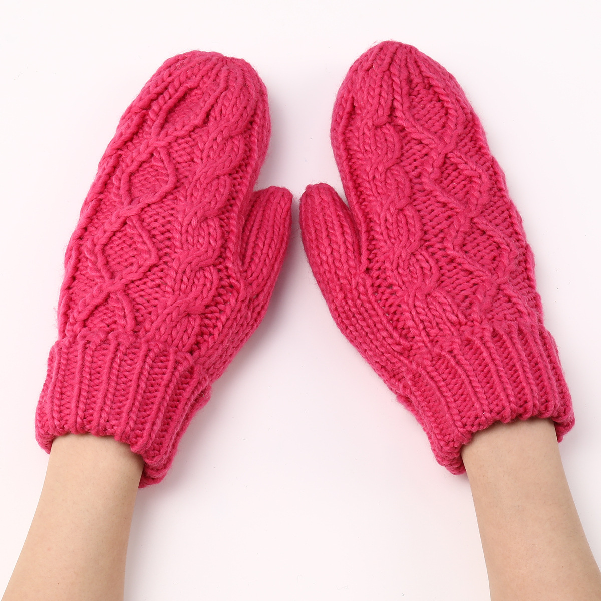 G285菱形连指手套秋冬新款女针织毛线加绒加厚时尚包指保暖手套-阿里巴巴