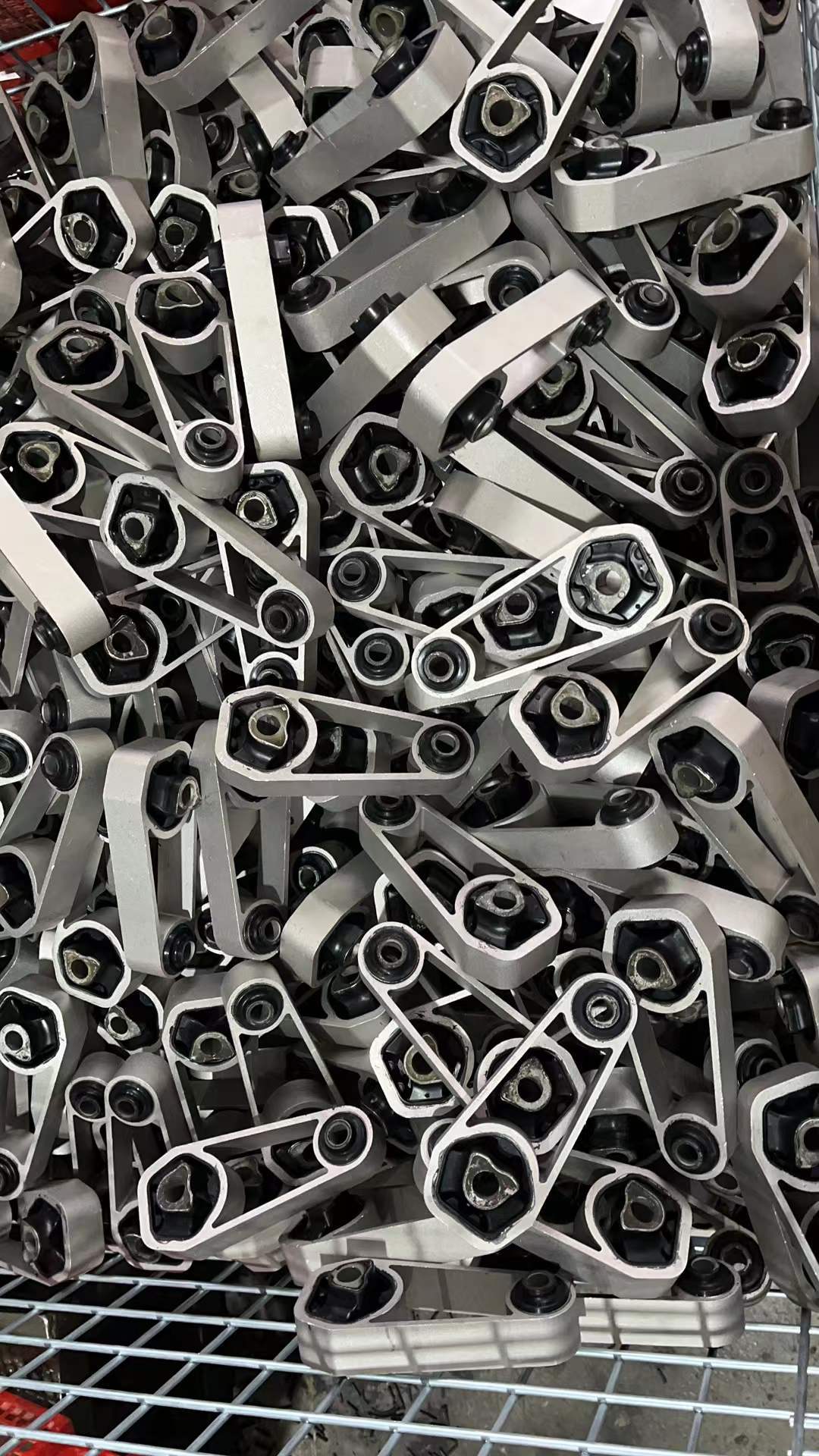 113605631R 113609519r发动机支架垫 KWID 112338423R-阿里巴巴