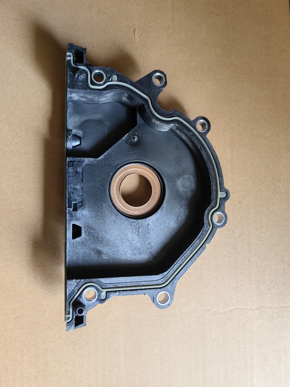 04L103151A 曲轴油封 04L103151密封法兰 适用于大众汽车配件批发-阿里巴巴