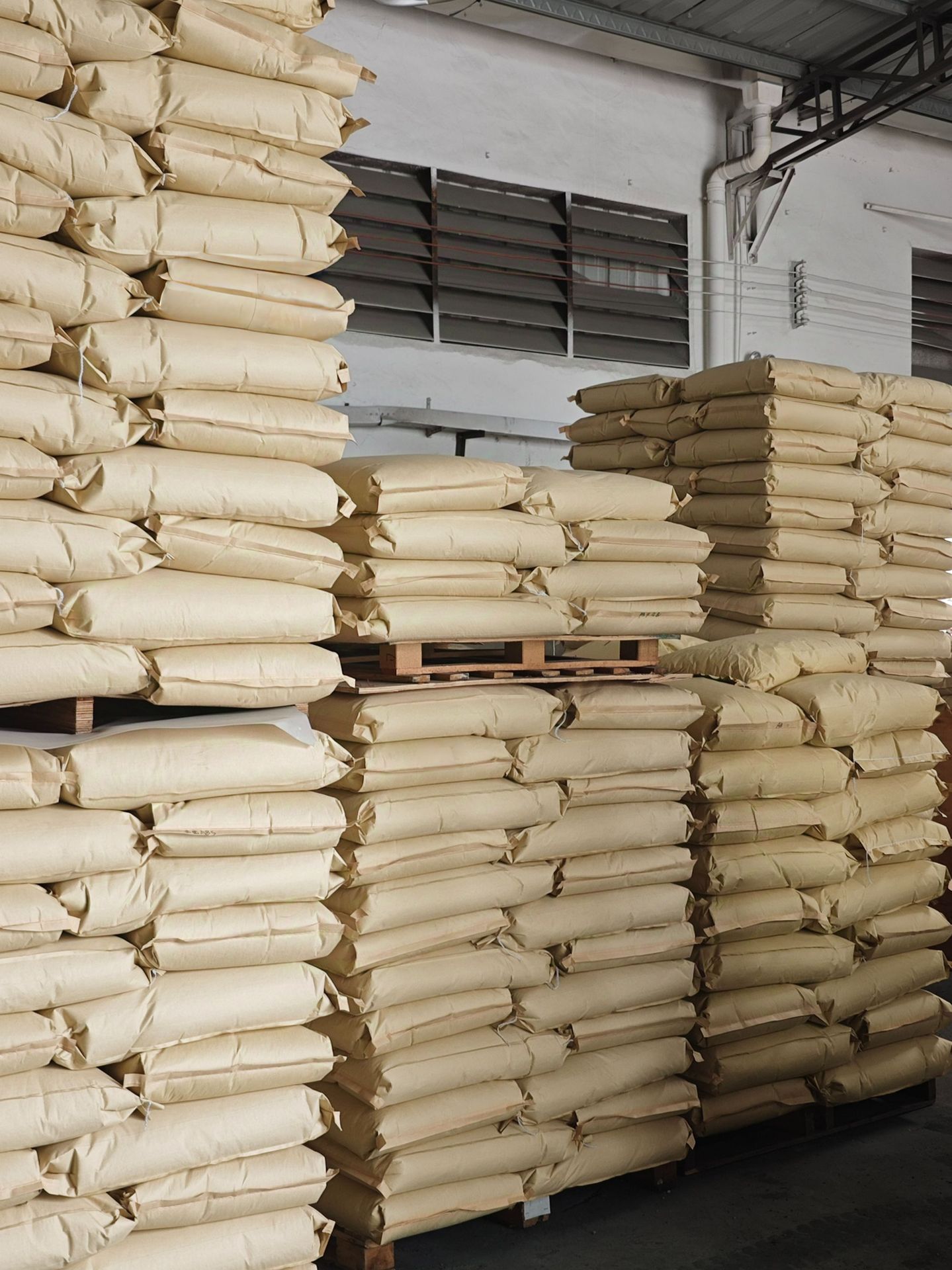 本色HIPS475塑胶颗粒注塑级聚苯乙烯韧性好可配颜色易加工改性料-阿里巴巴