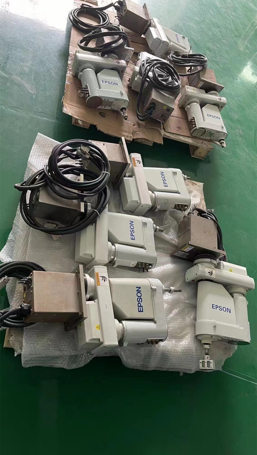 【爱普生】EPSON RS3-351S RC-180吊装四轴机器人 负载3kg 议价-阿里巴巴