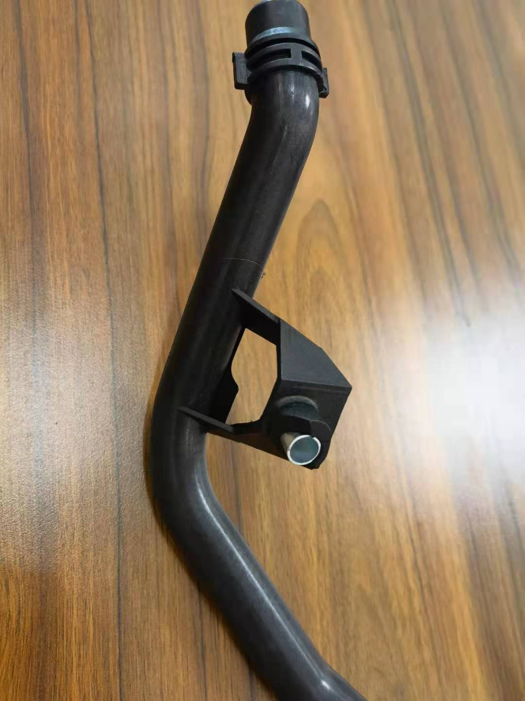 17127548222 适用于宝马发动机胶木水管1712 7548 222-阿里巴巴