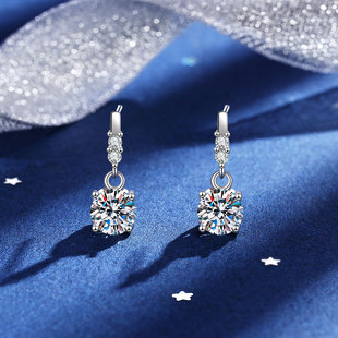 莫桑石纯银S925镀白金Au750四爪耳圈耳钉镶钻1克拉耳环气质网红闪-阿里巴巴