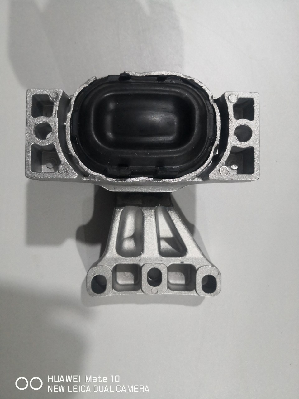 宝来朗逸发动机胶垫180199262-阿里巴巴