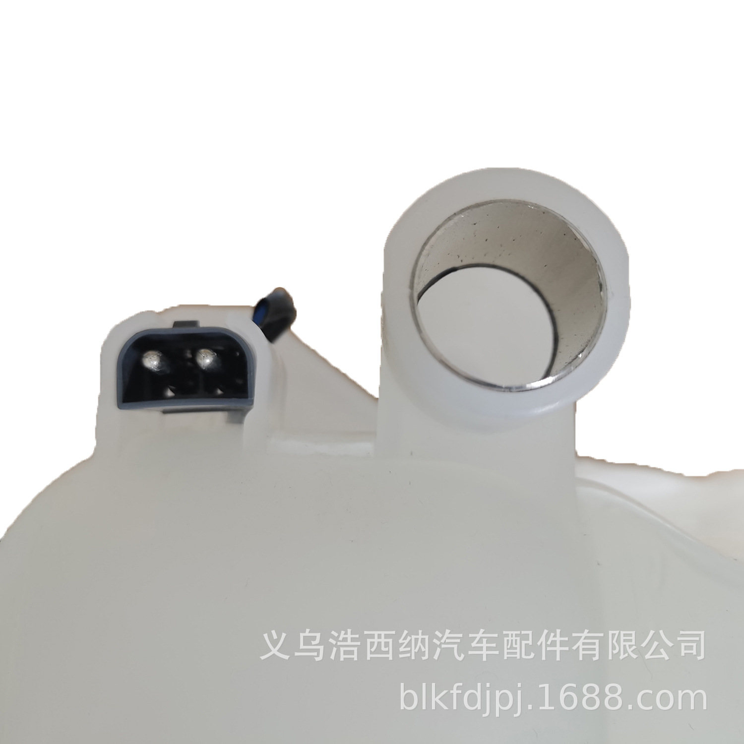 适用于沃尔沃卡车 VOLVO冷却系统 水箱 1676400-阿里巴巴