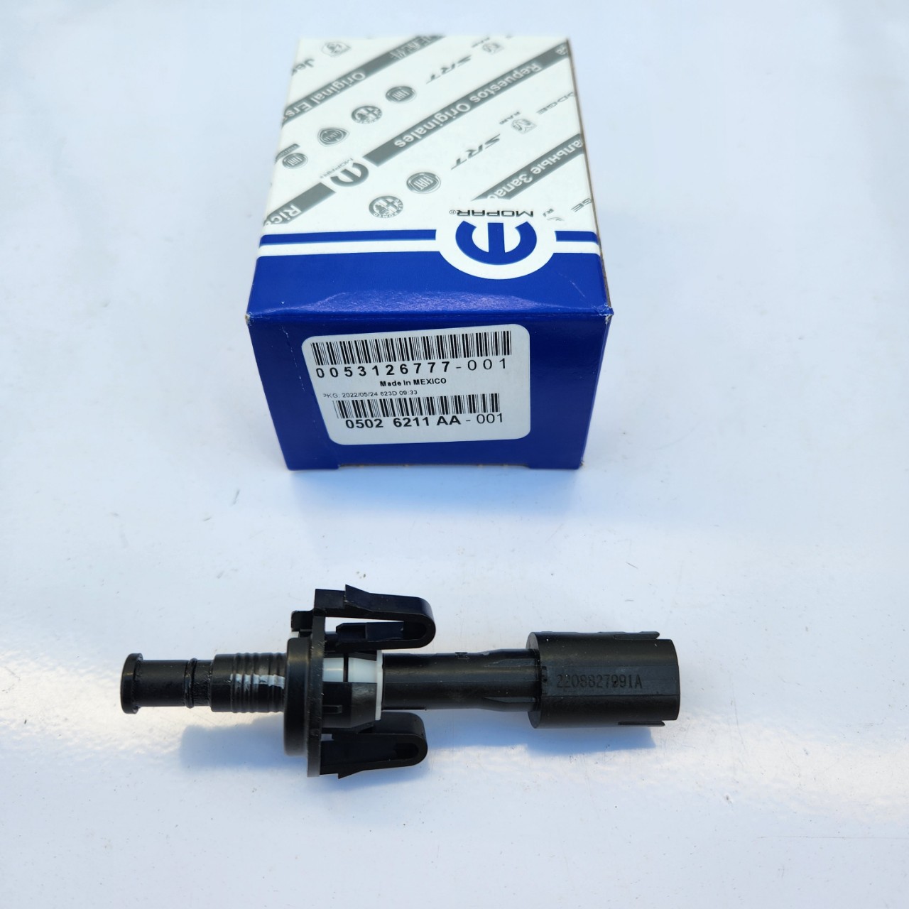 mopar全新原厂适用于Jeep 道奇 克莱斯勒机盖灯开关5026211AA-阿里巴巴