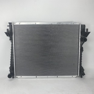 散热器厂家直销 适用于福特*10324030/15140506水箱钎焊-阿里巴巴