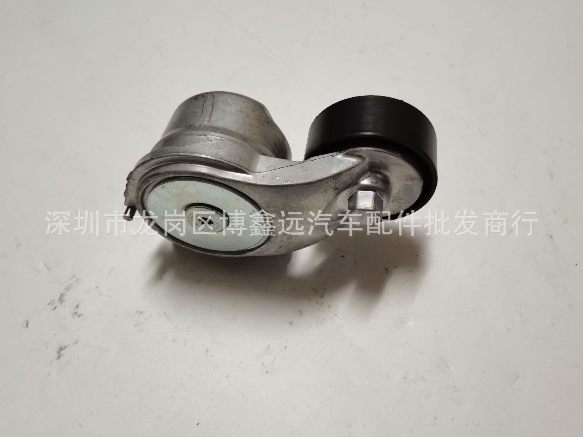 适用于JEEP大切诺基皮带涨紧轮 涨紧器 柴油3.0T专用 厂家直销-阿里巴巴