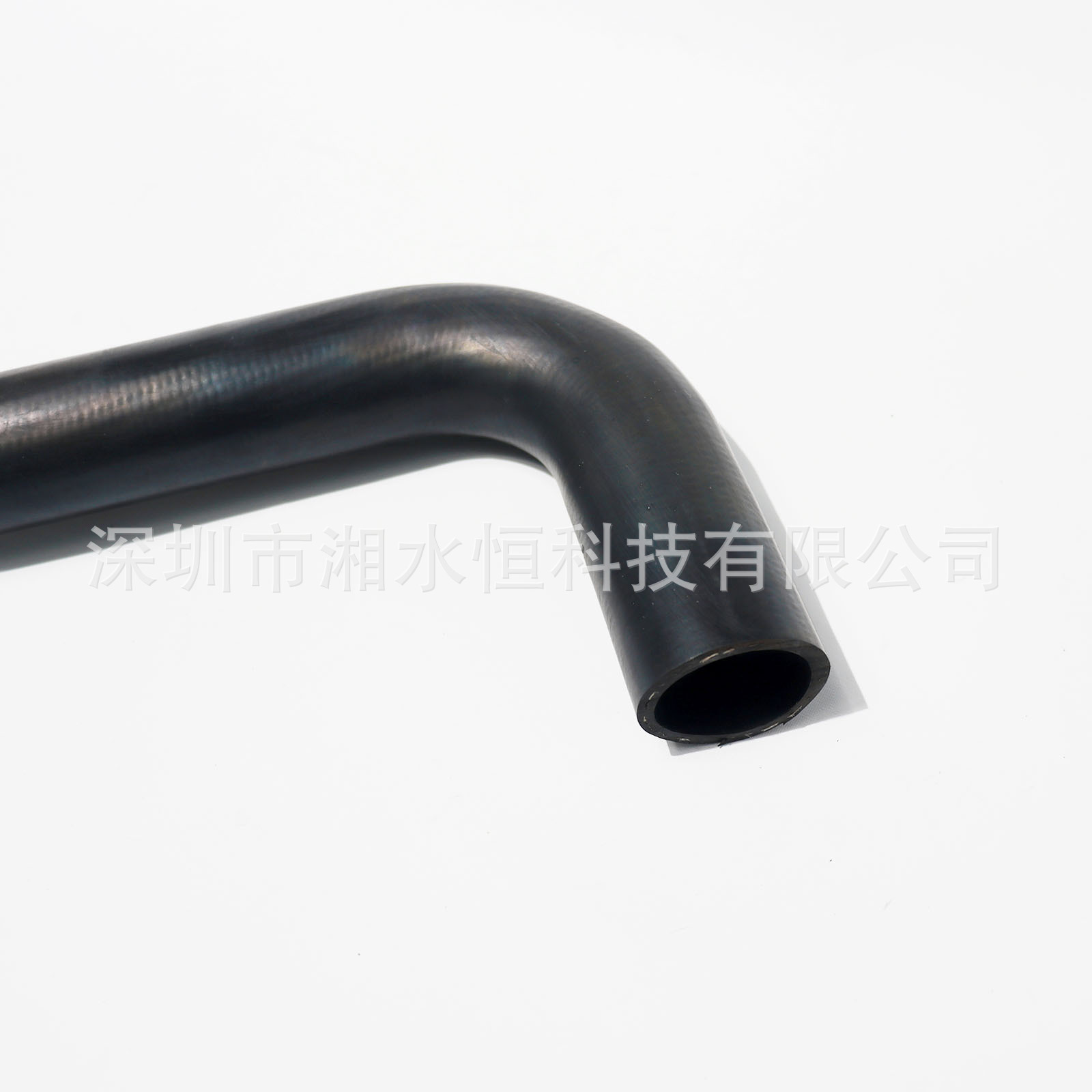 适用于奔驰凌特 汽车散热器软管 散热管 黑色软管 9065012982-阿里巴巴