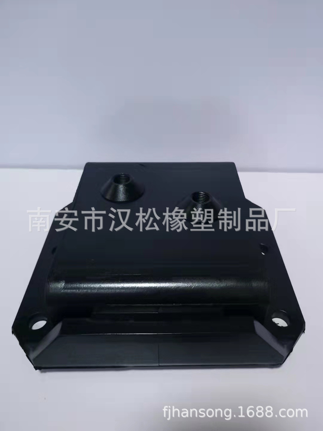 适用尼桑UD卡车备件发动机引擎胶垫11328-00z07 11328-00z19-阿里巴巴