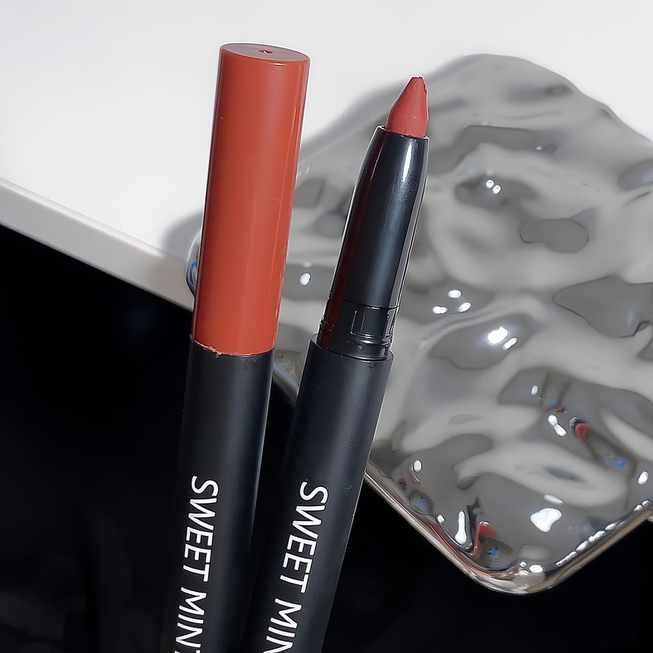 SWEETMINT唇膏口红笔勾勒唇形提亮气色饱满漫画唇口红不沾杯彩妆-阿里巴巴