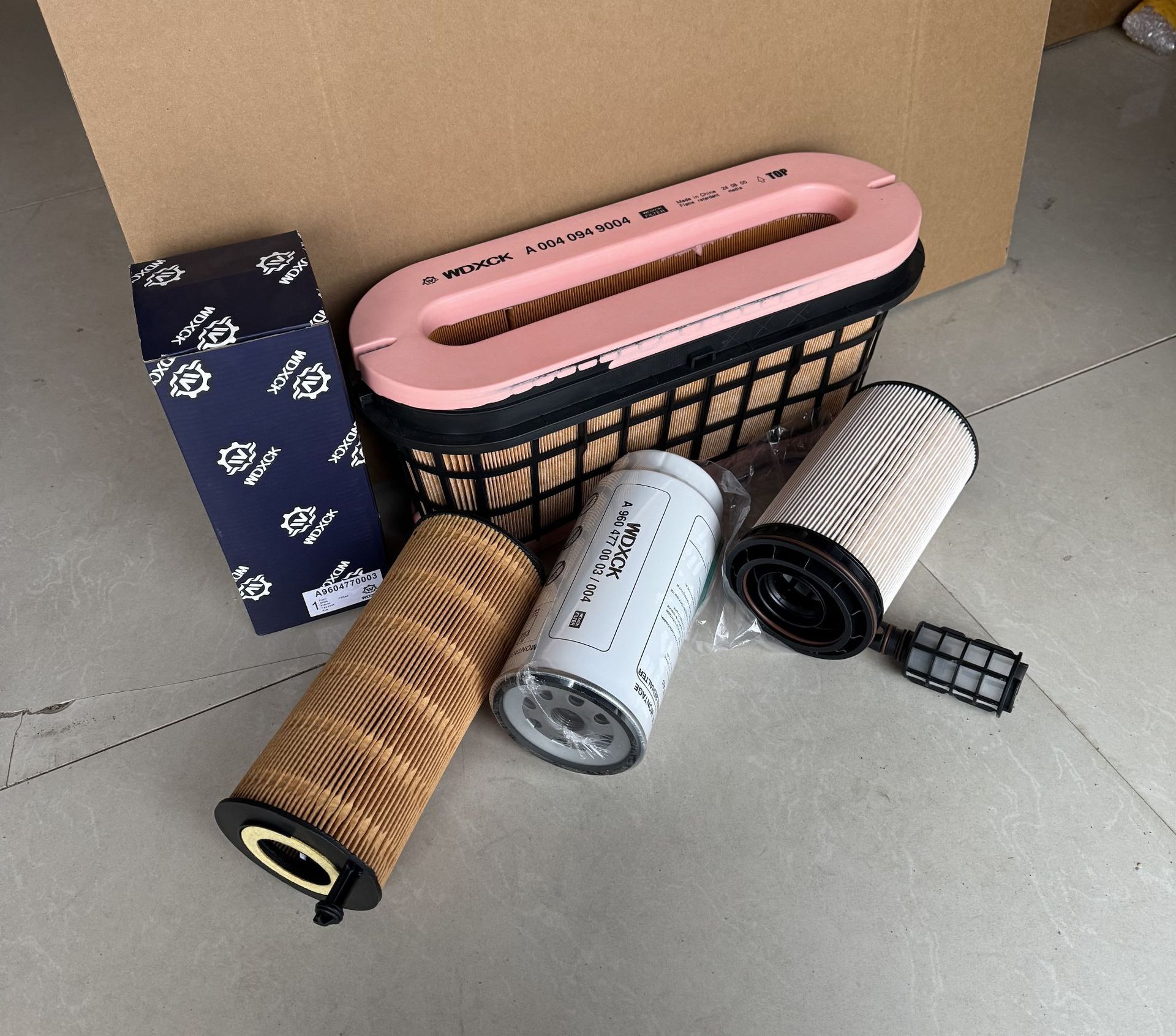 现货替代奔驰泵车空滤A0040949004 A0040949104 A0040949204-阿里巴巴