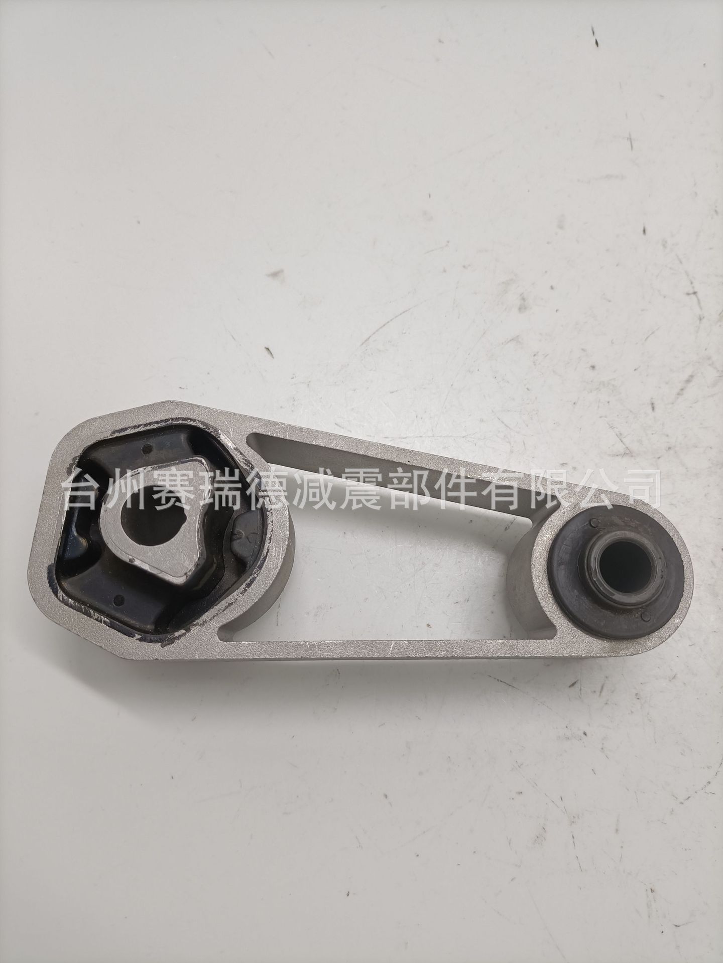 113609519R 113605631R适用于雷诺发动机支架 橡胶件 机脚胶-阿里巴巴