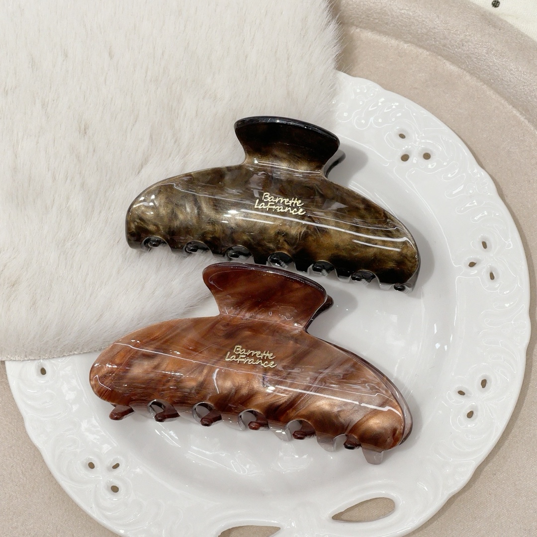 秋冬款美拉德中号醋酸抓夹女France金标法式复古高级感发夹头饰-阿里巴巴